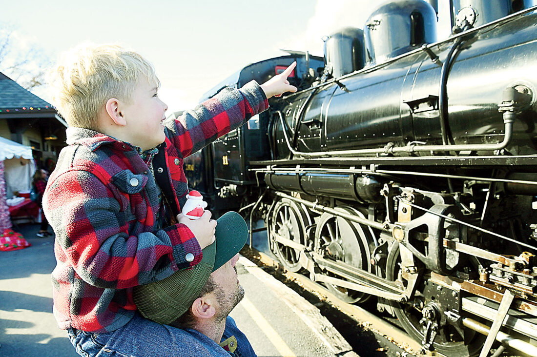 All aboard!: Santa Express delights train passengers of all ages | News ...
